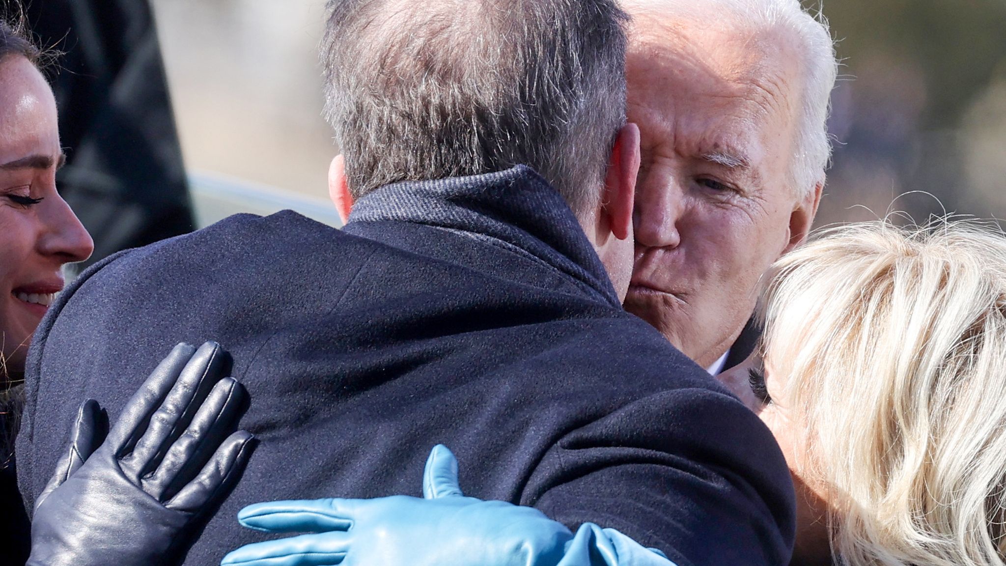 Hunter Biden: US president's son opens up about addiction and reveals ...
