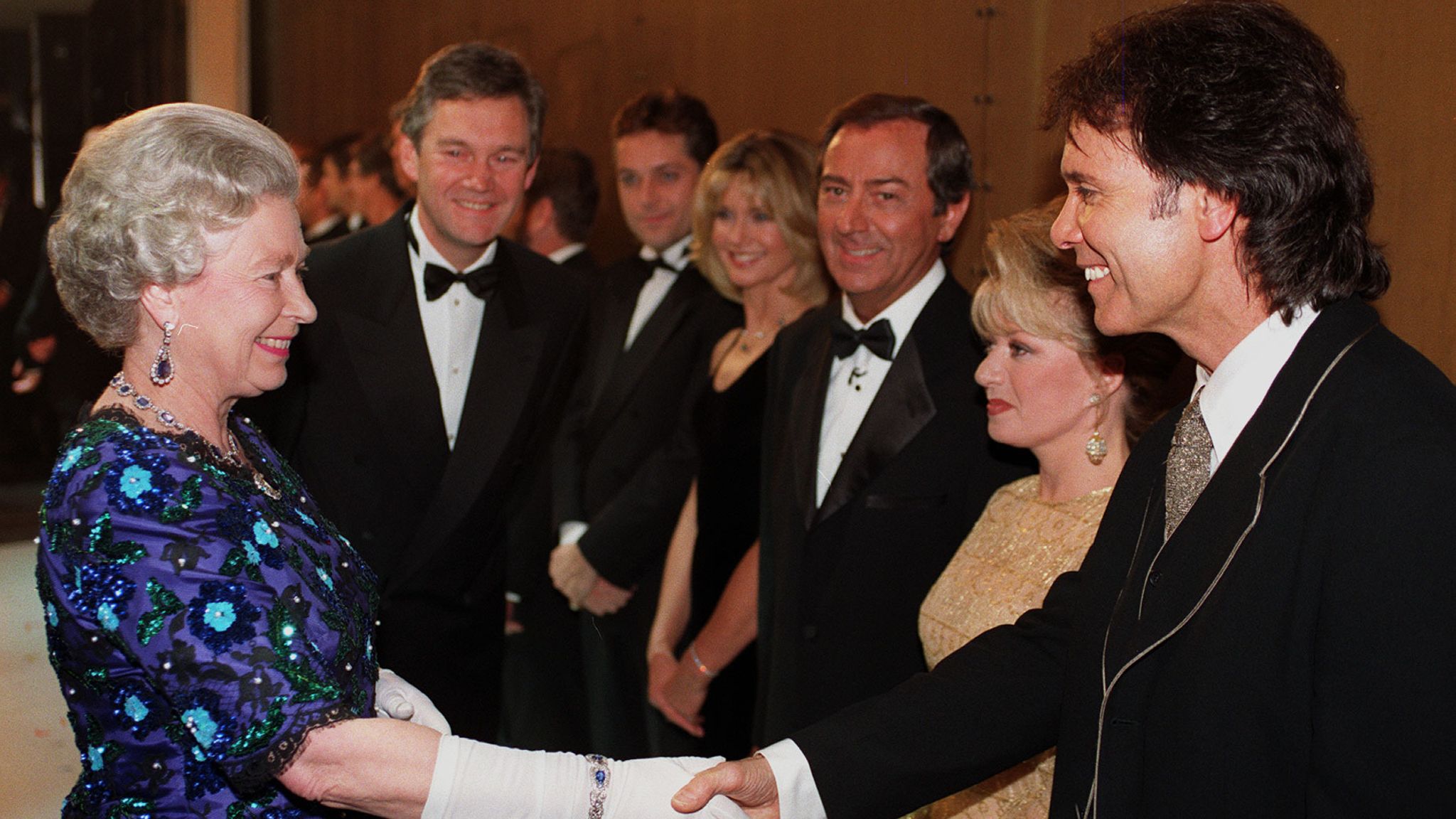 Icons who met the Queen - from Mandela and Mother Teresa to the Spice ...