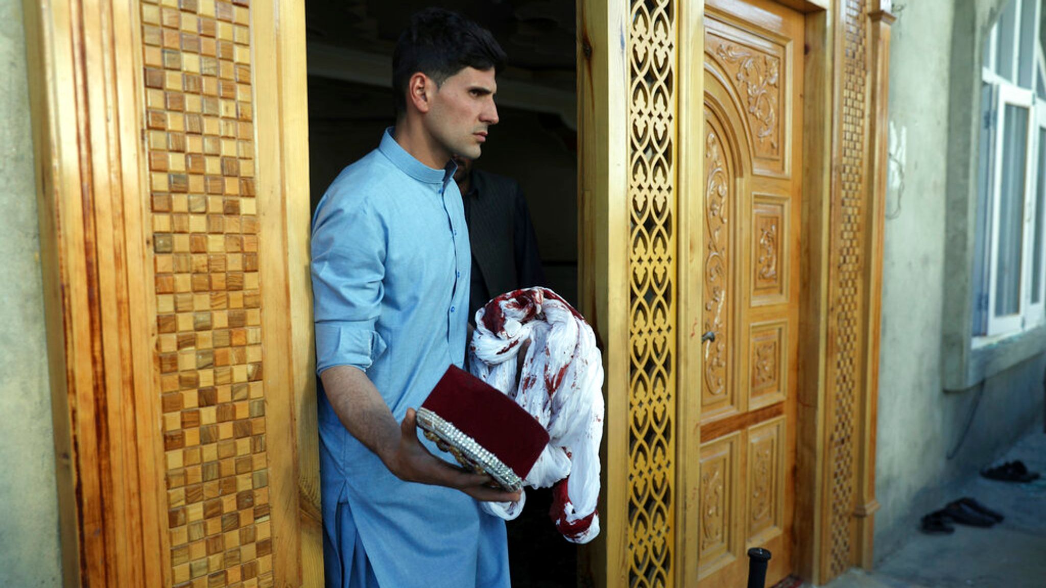 Kabul: Imam among 12 worshippers killed in Afghanistan mosque bombing ...
