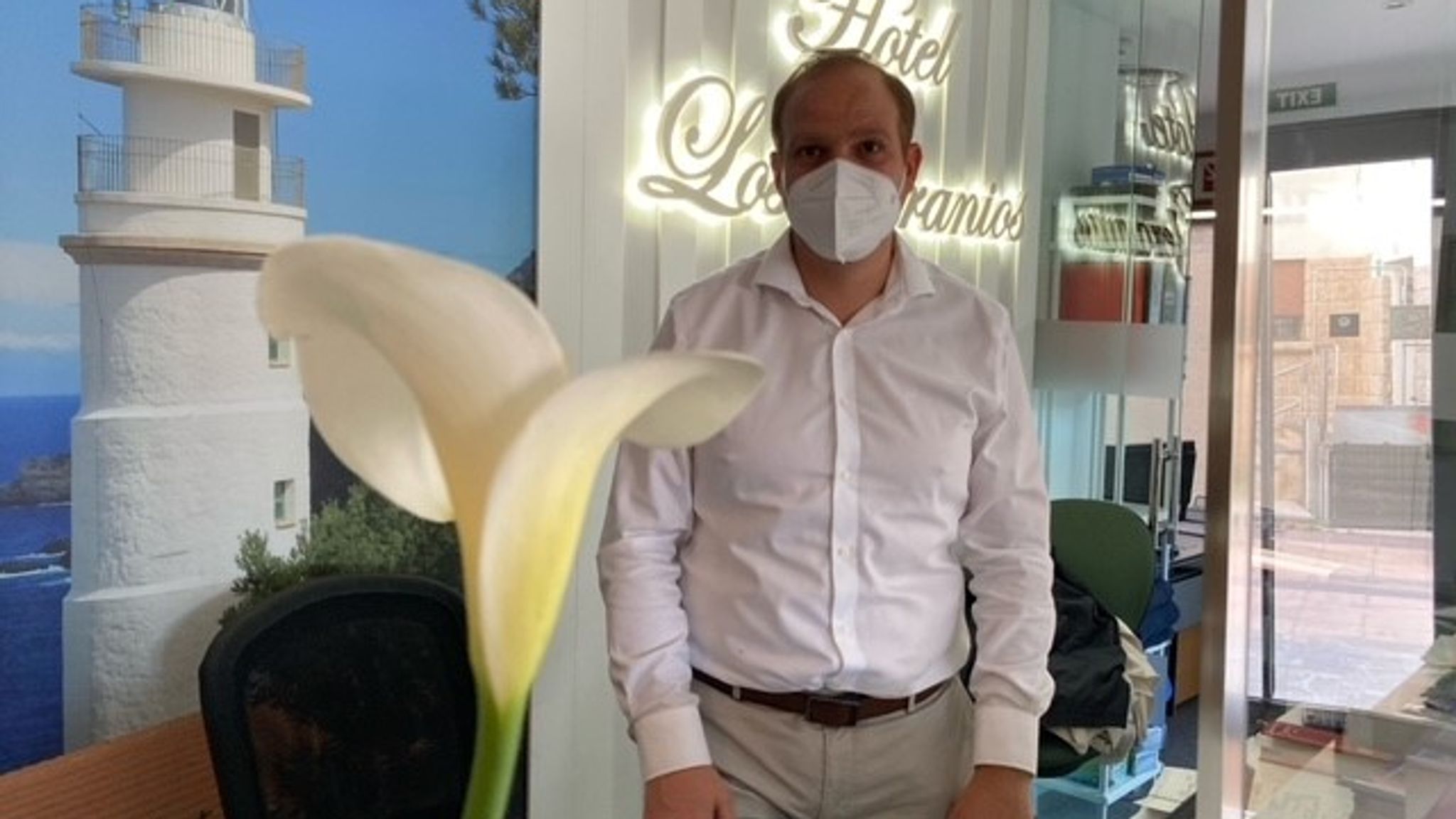 COVID-19: Mallorca's businesses desperate for British tourists to ...
