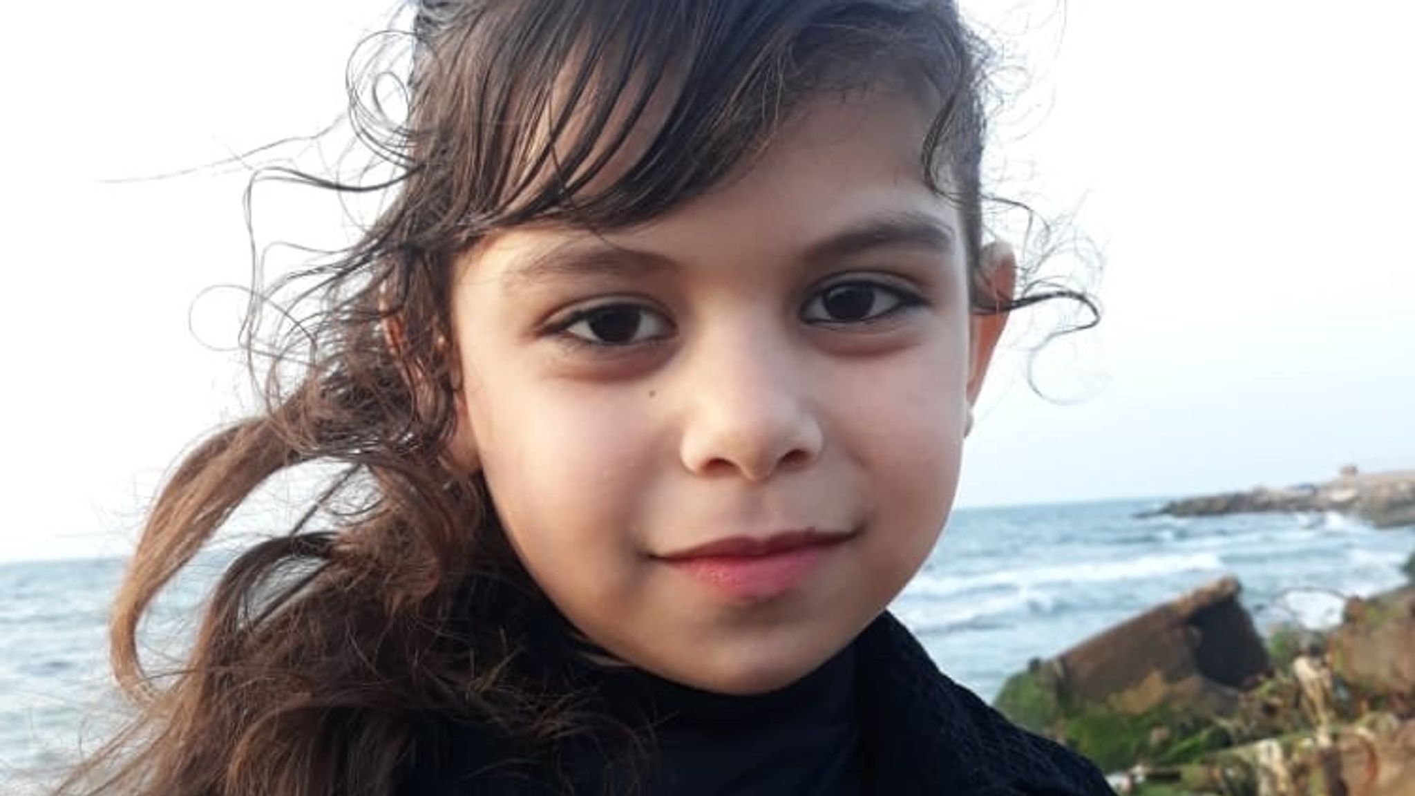 Israel-Gaza conflict: Shocked girl 'hasn't spoken a word' since four ...