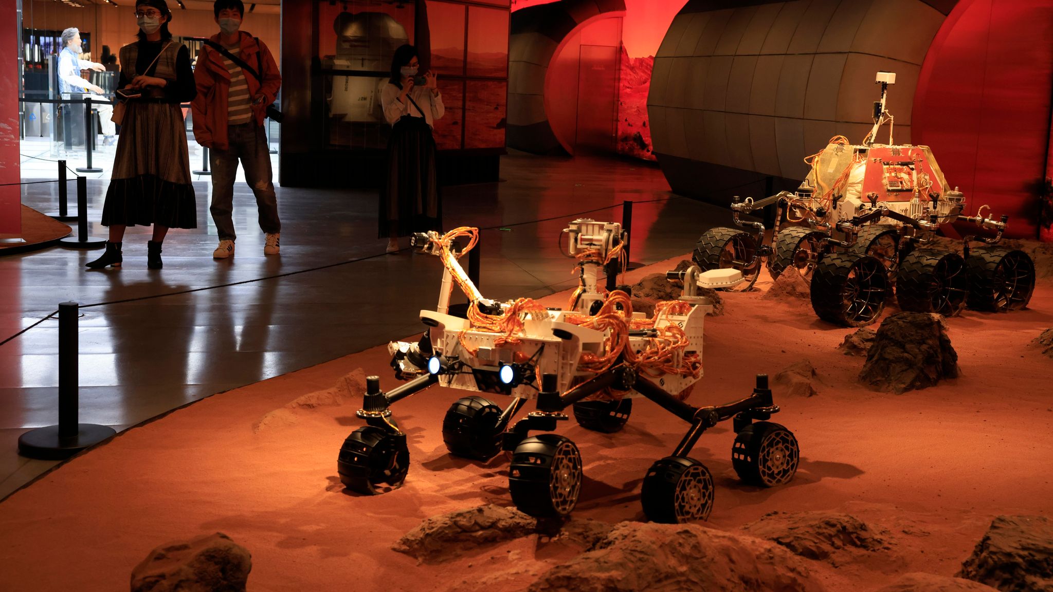 'Nine minutes of terror' as China lands spacecraft on Mars | Science ...