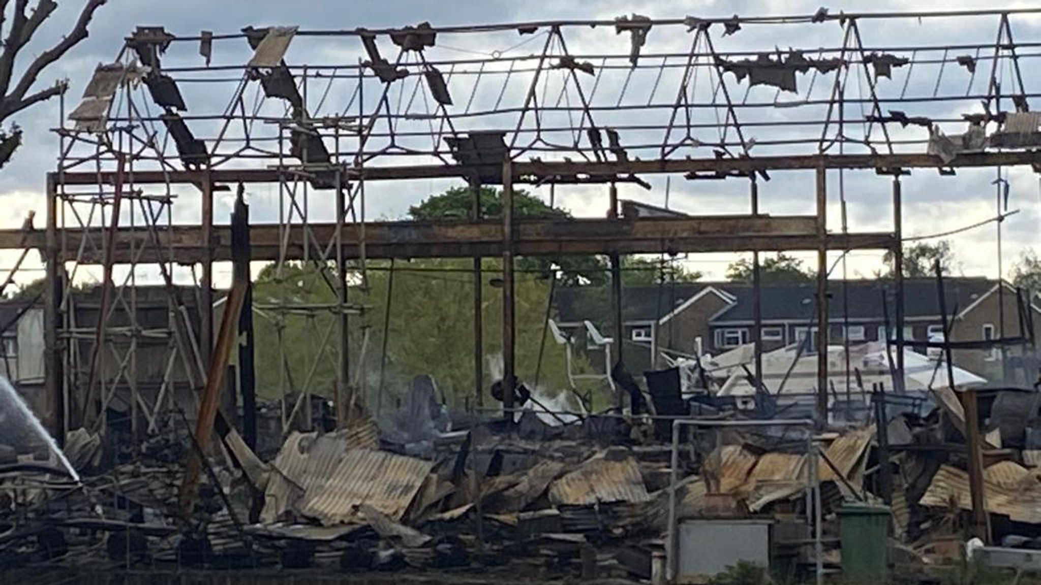 Dunkirk Little Ship destroyed in huge fire on island in River Thames ...