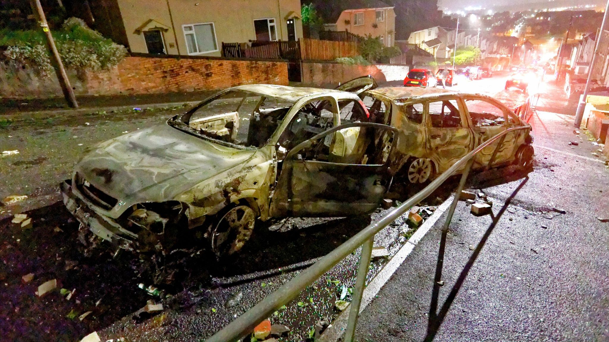 Swansea riots: Four men and teenage boy arrested after vigil in Mayhill ...