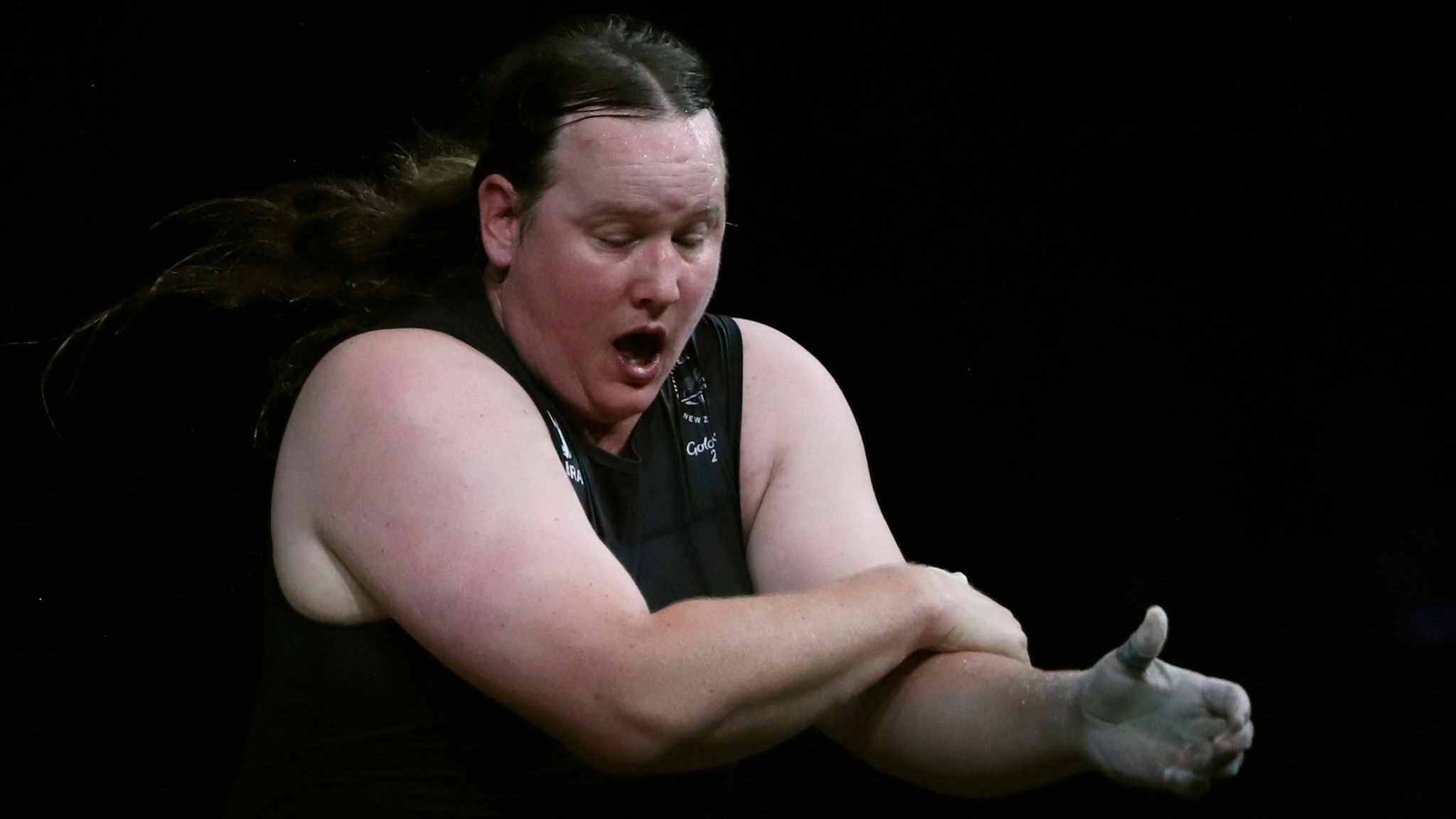 Laurel Hubbard: New Zealand weightlifter becomes first transgender ...
