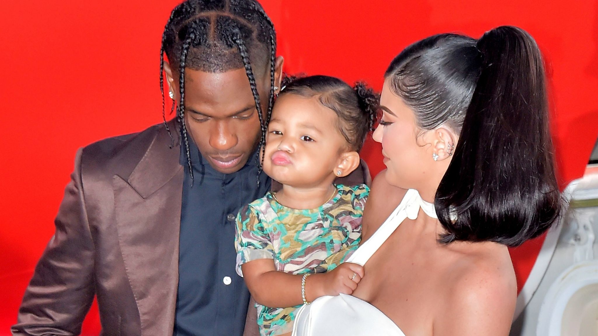 Kylie Jenner: Reality star confirms she is expecting second baby with ...