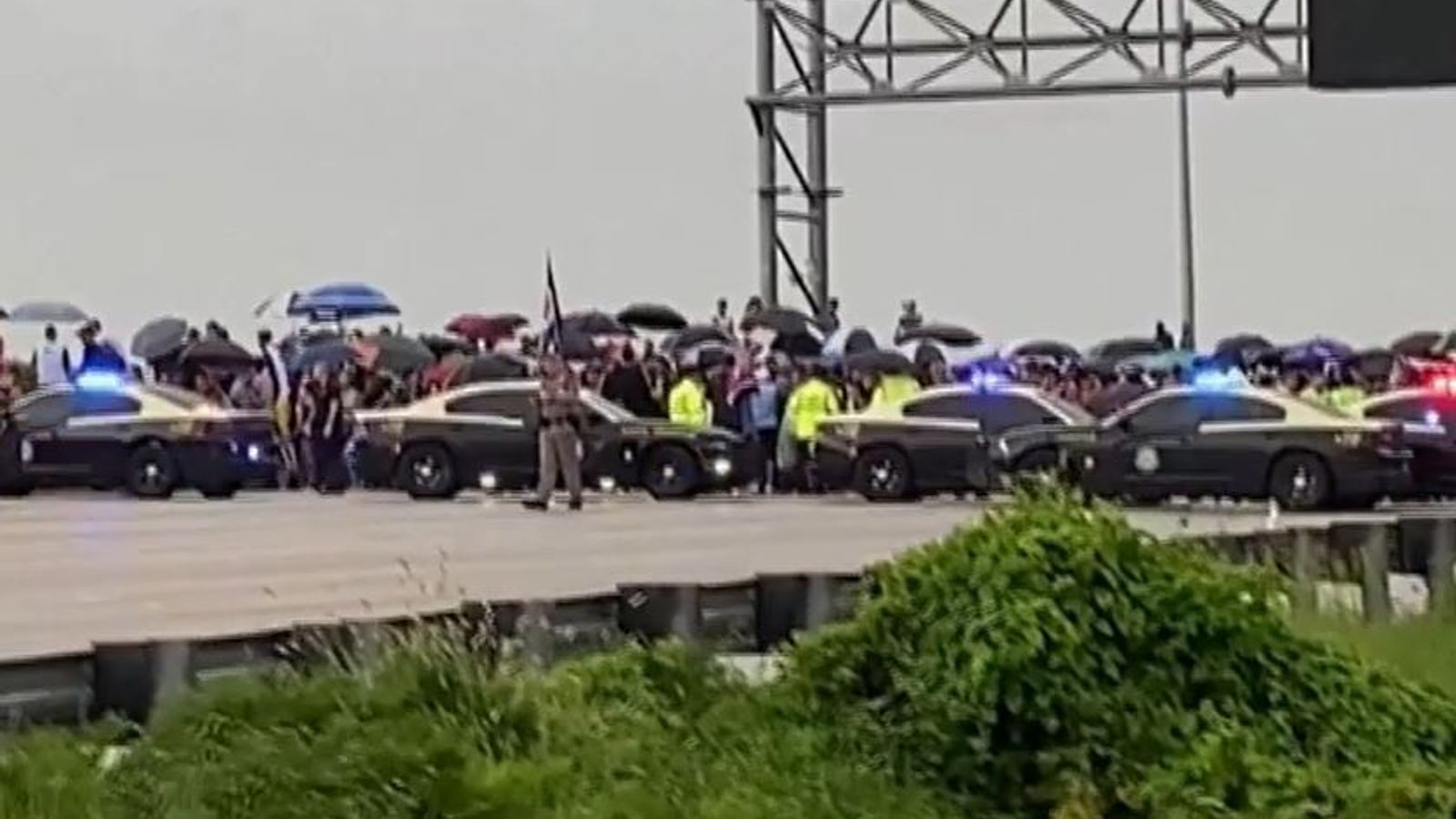 Cuba protesters block road in Florida | US News | Sky News