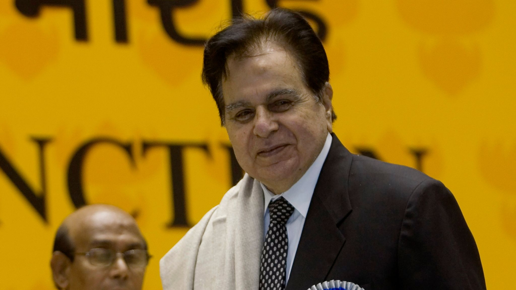 Dilip Kumar: Bollywood star and 'tragedy king' dies aged 98 | Ents ...