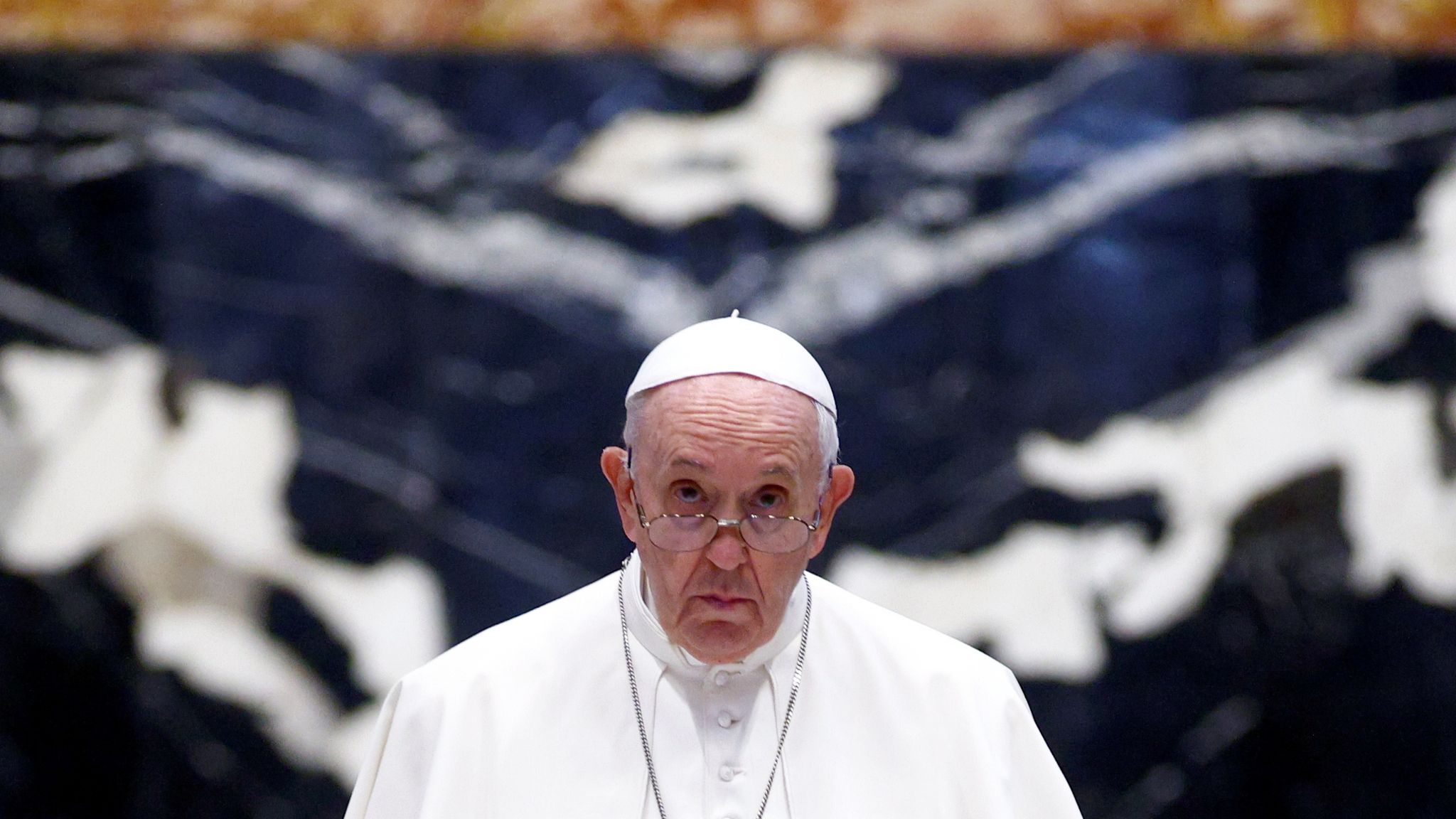 Cardinal and nine others face Vatican corruption charges over London ...