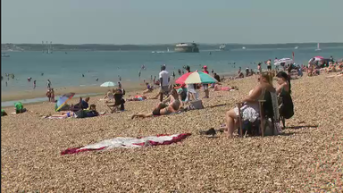 UK weather: Heatwave to continue after England and Wales see hottest ...