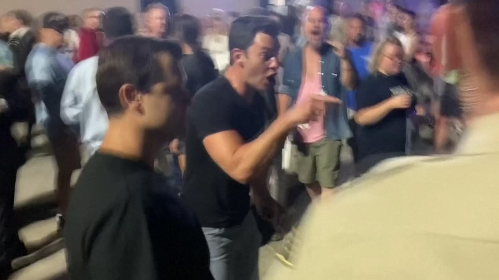 COVID-19: Anti-maskers abuse parents after board approves masks in school in Williamson County ...