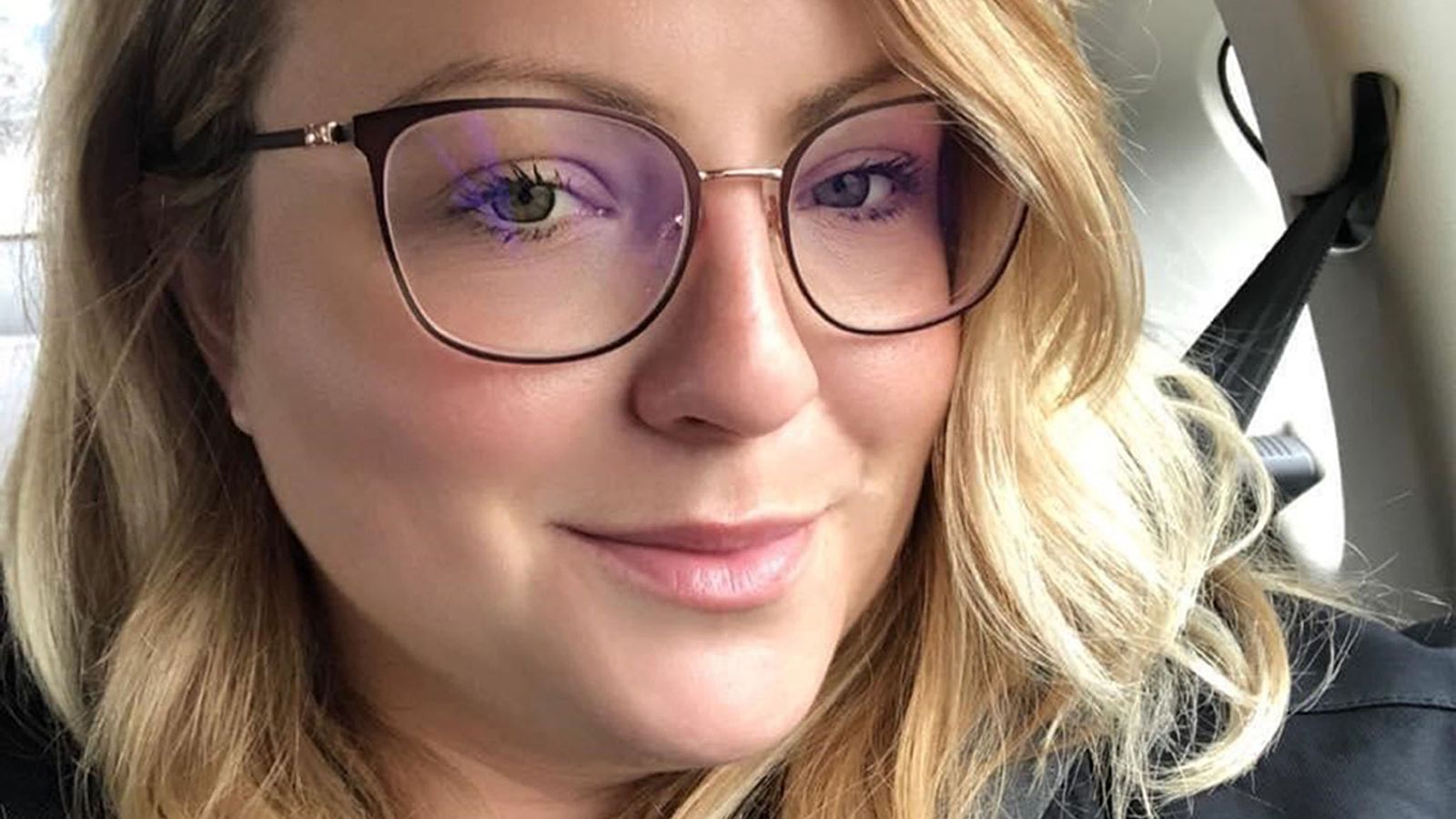 Victoria station crash: Melissa Burr, 32, named as woman killed in ...