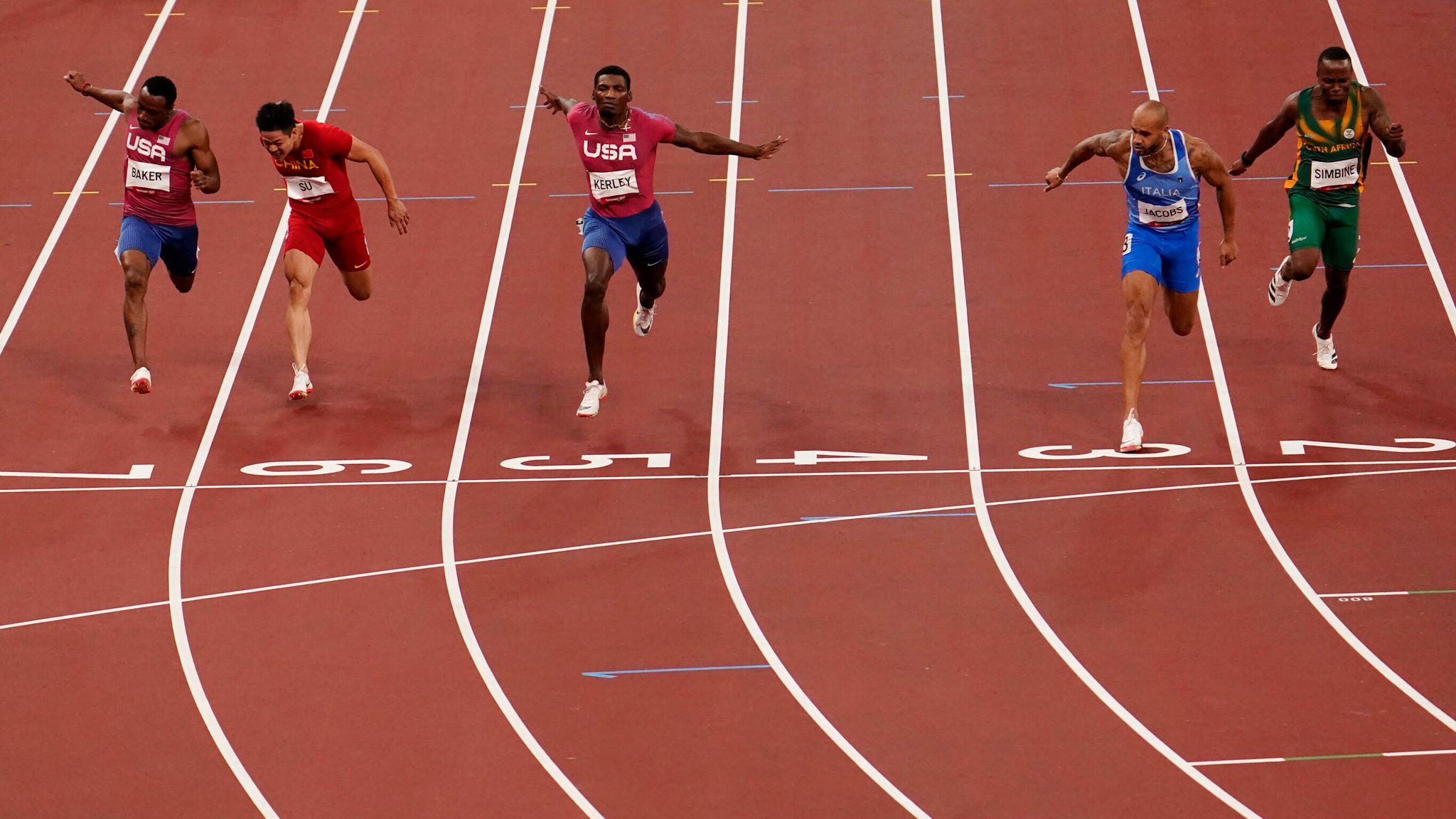 Tokyo Olympics: 'Heartbroken' Team GB sprinter Zharnel Hughes ...