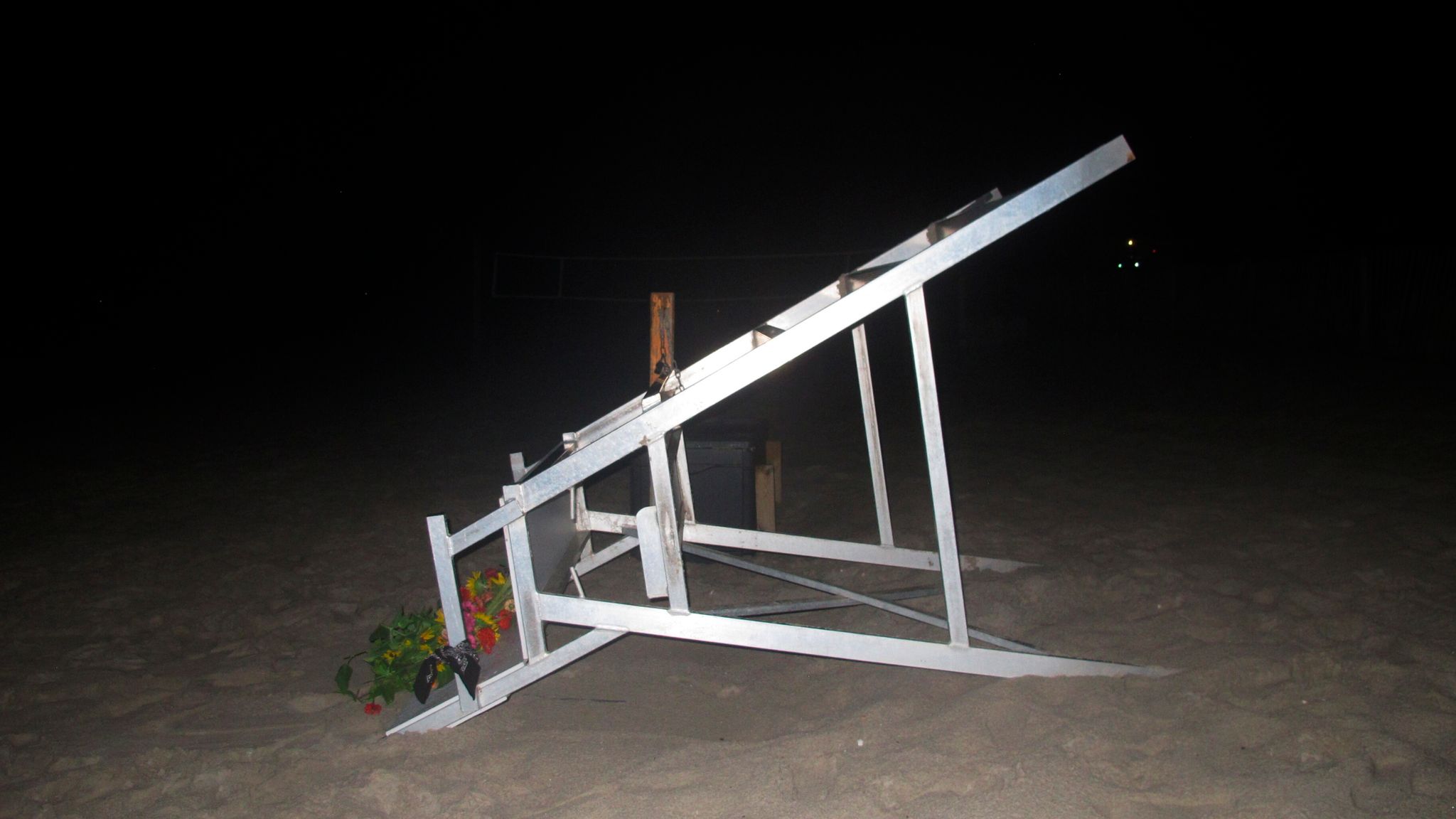 New Jersey: Tributes to teenage lifeguard killed by lightning strike ...