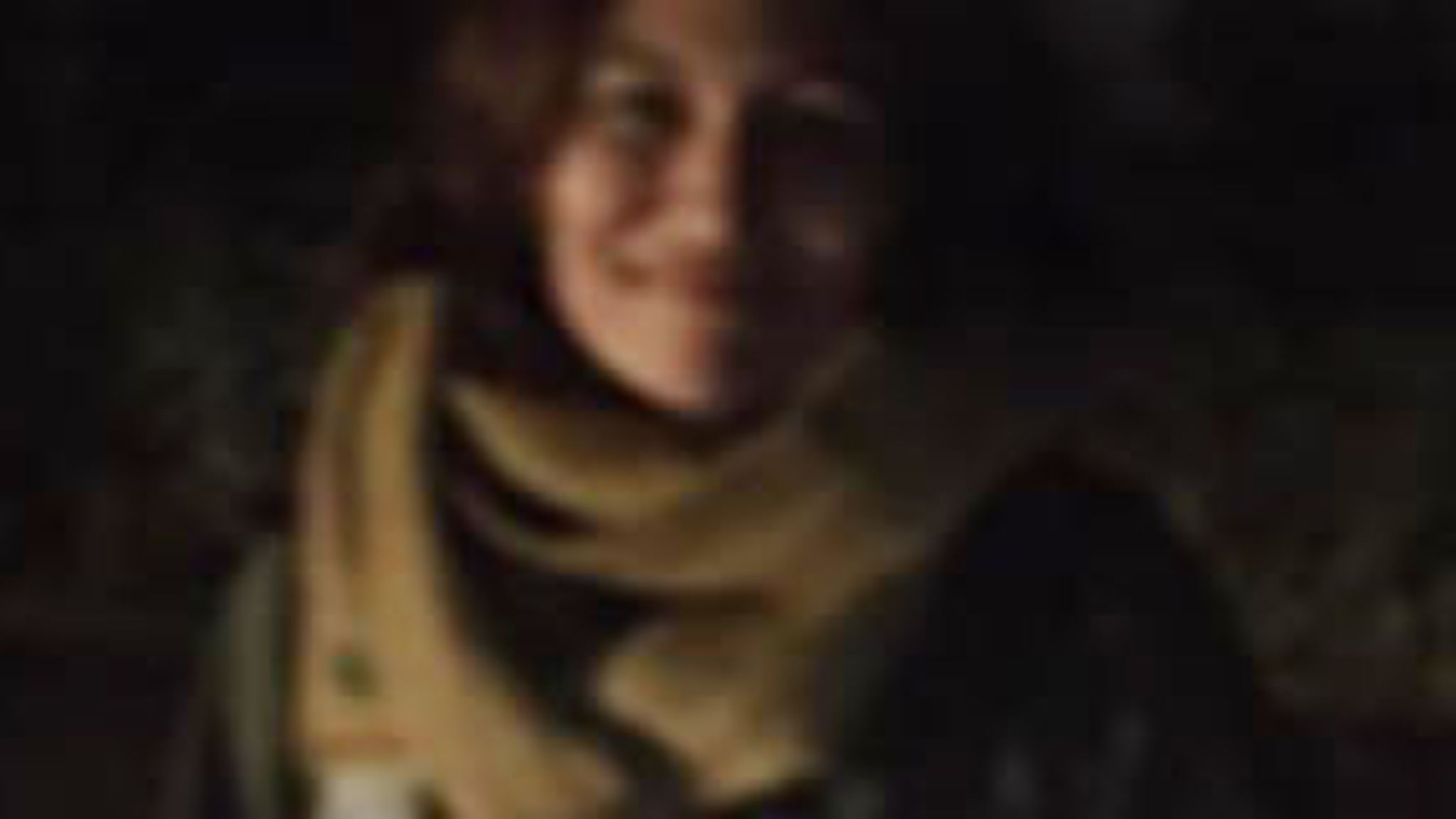 Oxfordshire: Police try to identify mystery woman found dead in lake as ...