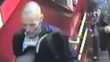 Westminster murders: Suspect Lee Peacock pictured in new CCTV after ...