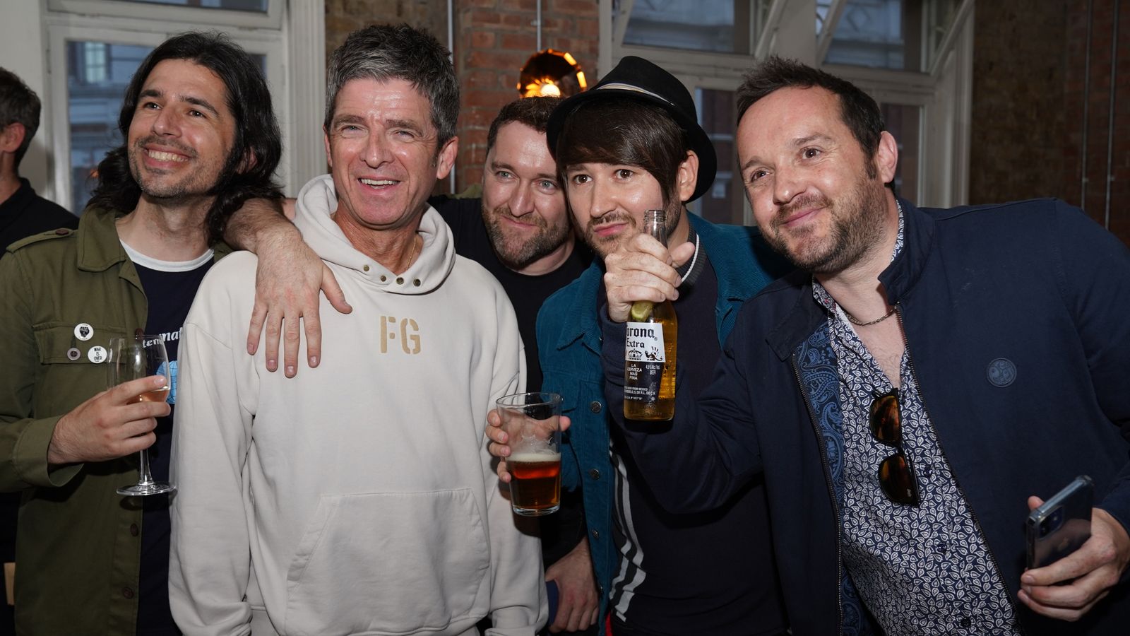 Oasis reunion: The story of the rock 'n' roll Gallagher brothers so far ...