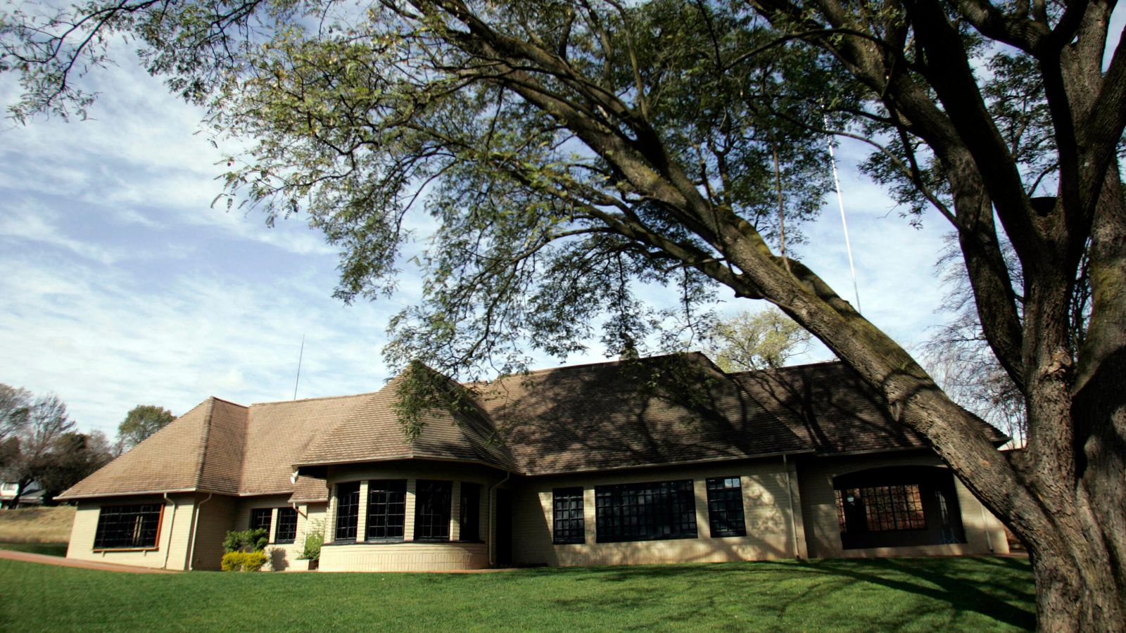 South Africa: Farm where Nelson Mandela started anti-apartheid journey ...