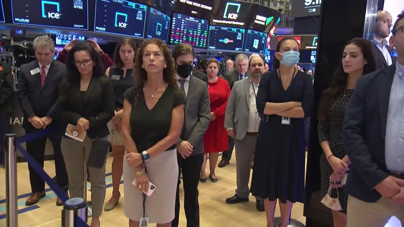 9/11 anniversary: New York Stock Exchange on Wall Street falls silent ...