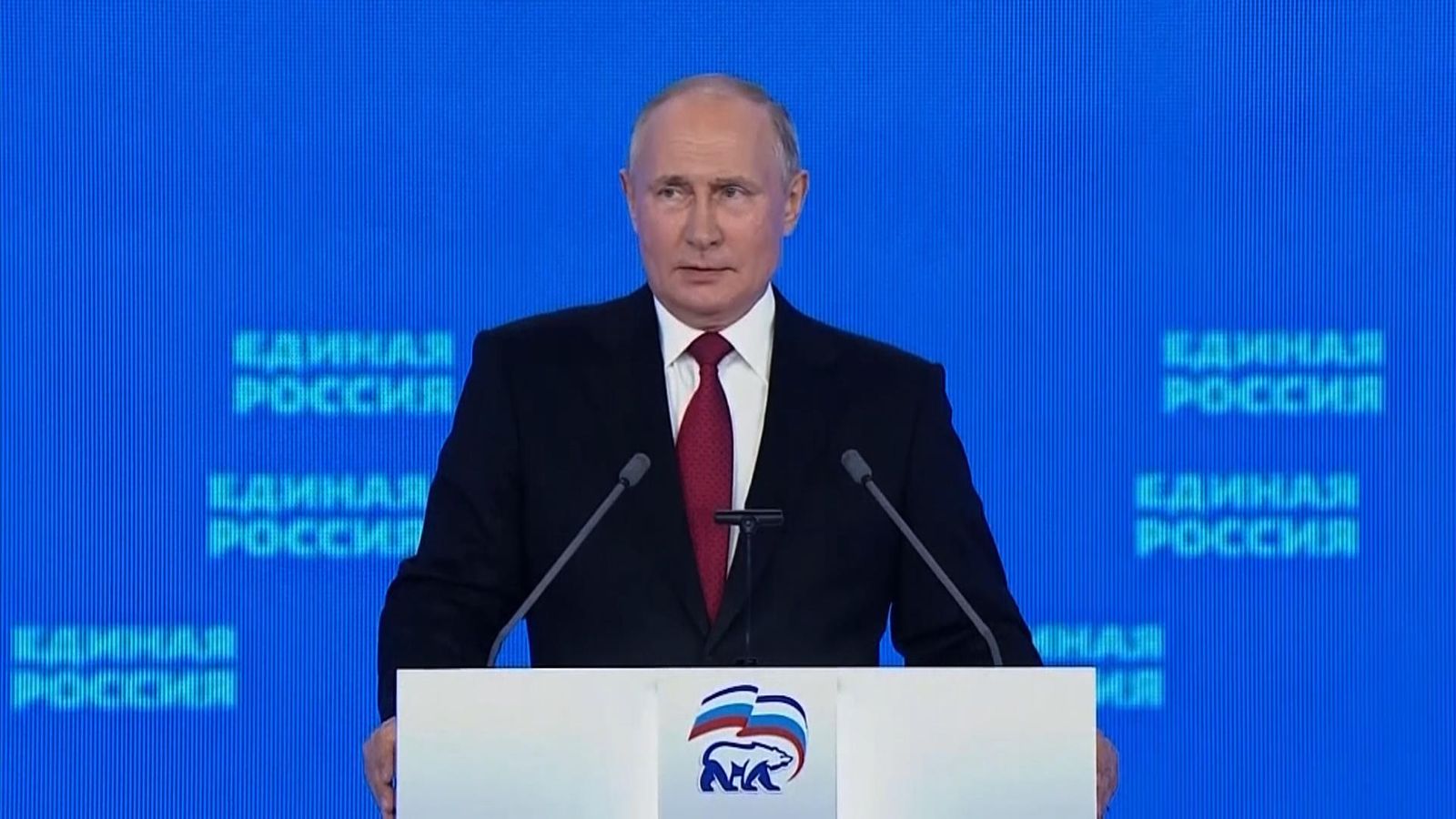 Putin cracks down on opposition | World News | Sky News