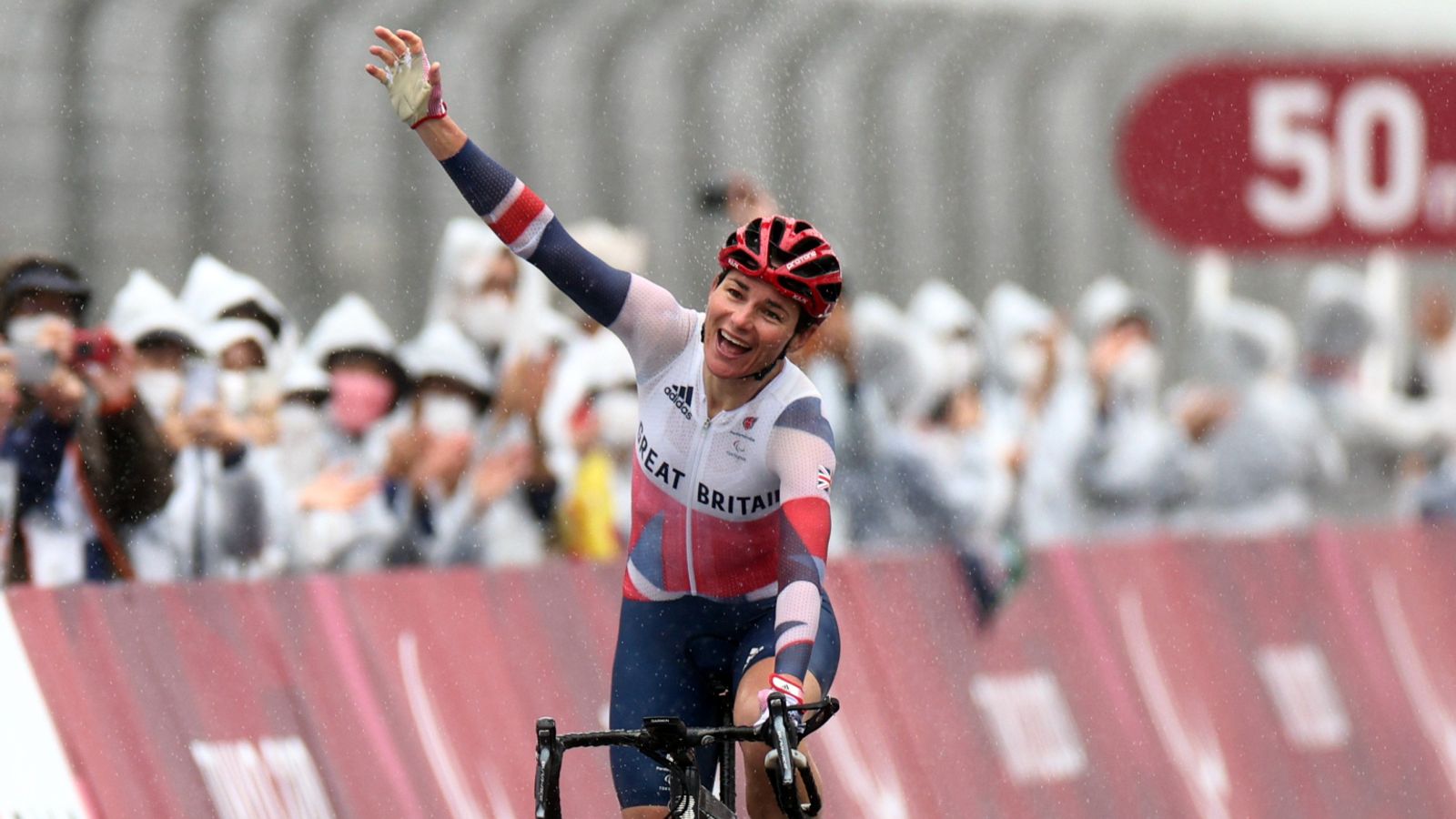Tokyo 2020 Paralympics: Dame Sarah Storey breaks record with 17th gold ...
