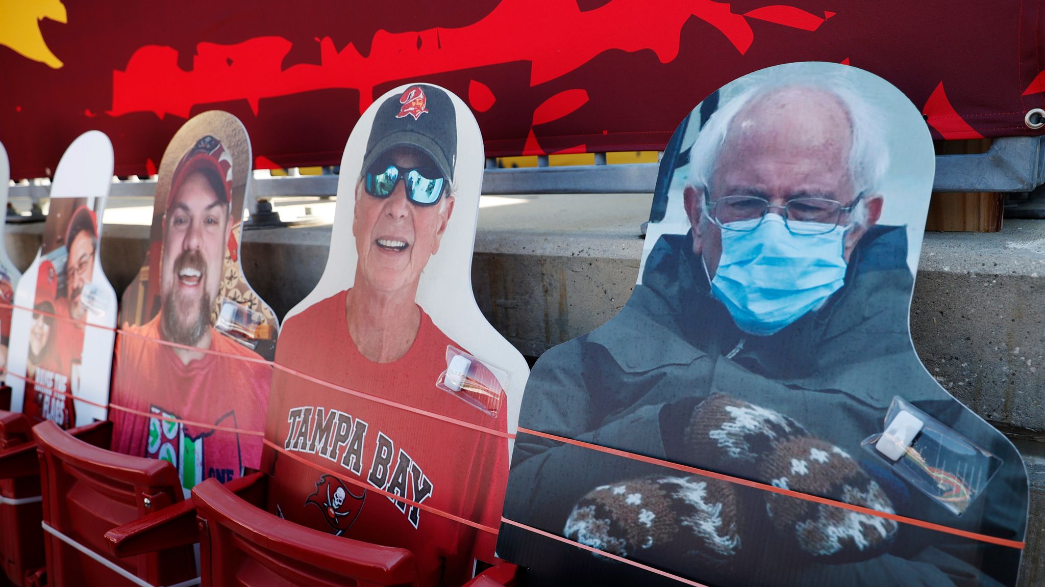 'Sexy' Bernie Sanders outfit could be scariest costume this Halloween ...