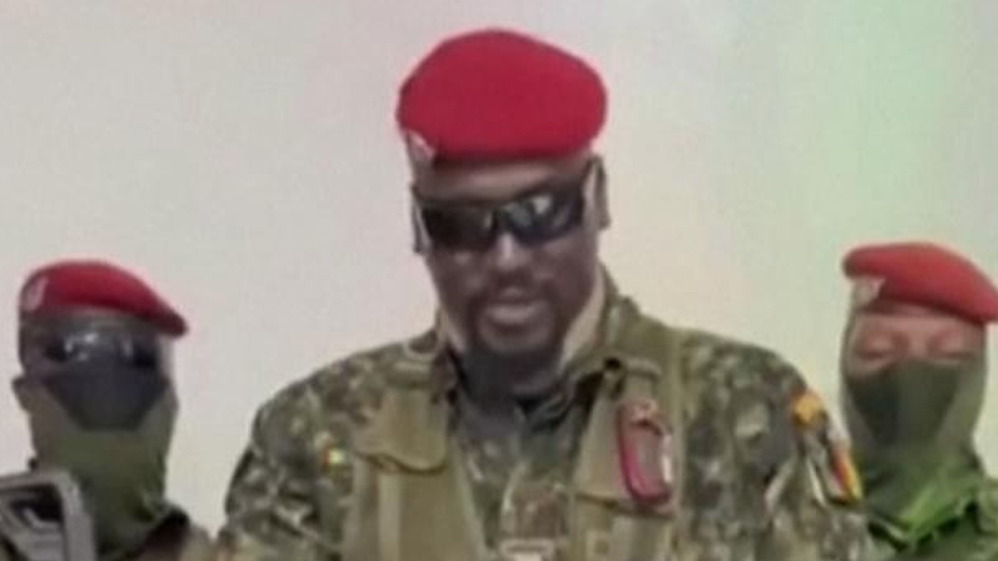 Guinea: Soldiers claim to have seized power and dissolved government as ...