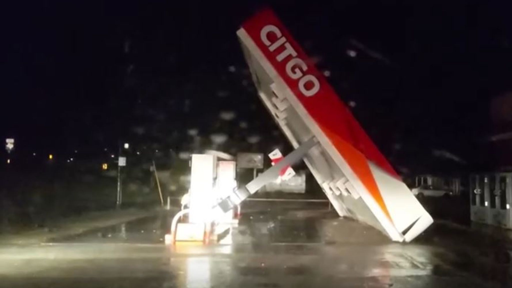 Hurricane Nicholas: Flash floods warning as storm makes landfall in ...