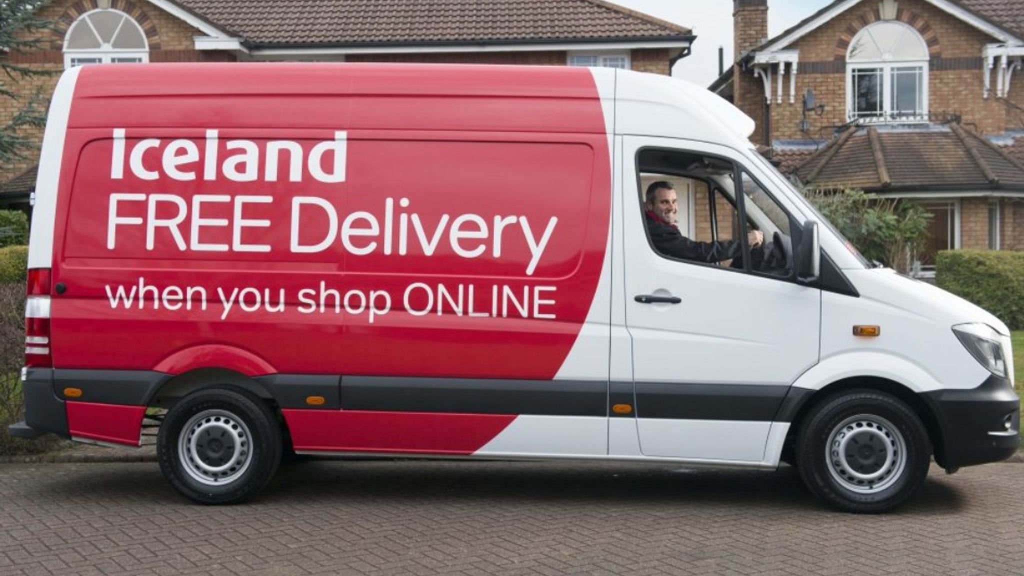 COVID: Iceland has 11% of staff isolating as retail warns Omicron rules ...