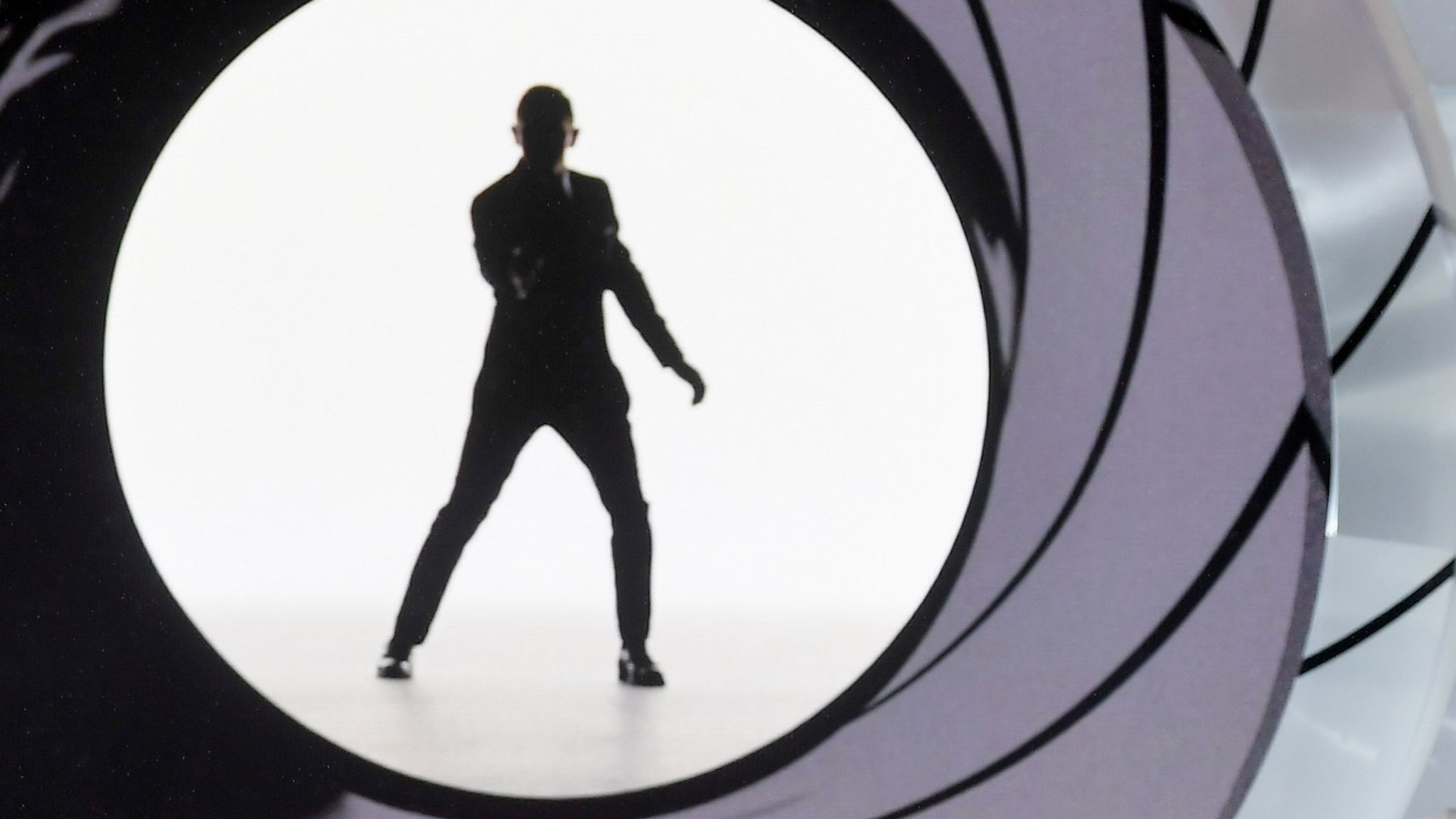 Denis Villeneuve: Director of next James Bond film announced - and says he's a 'diehard 007 fan ...