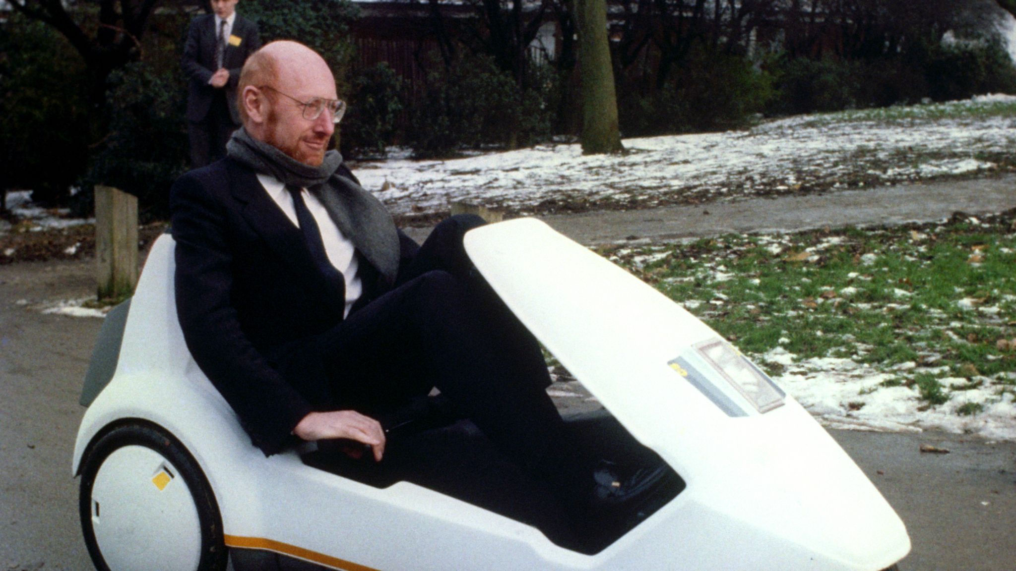 Sir Clive Sinclair: Home computing pioneer and pocket calculator ...