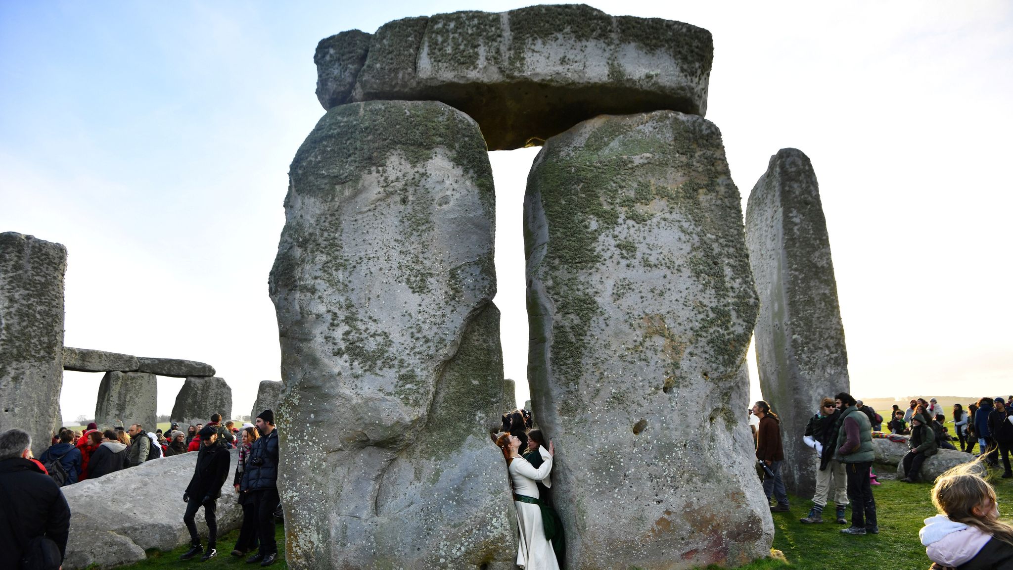 Stonehenge to repair damaged lintel stones in biggest work at ancient ...