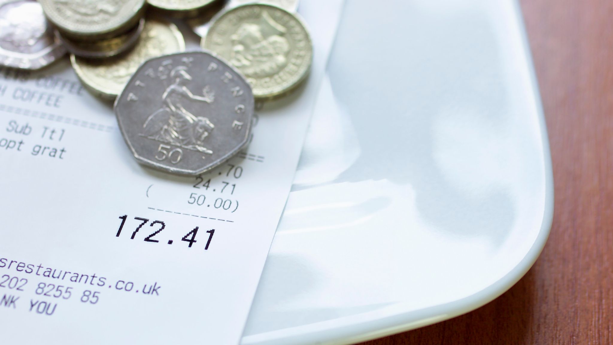 New laws to make sure hospitality workers can keep their tips | UK News ...