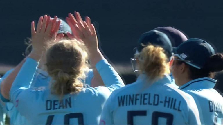 Halliday goes for 28 | Video | Watch TV Show | Sky Sports