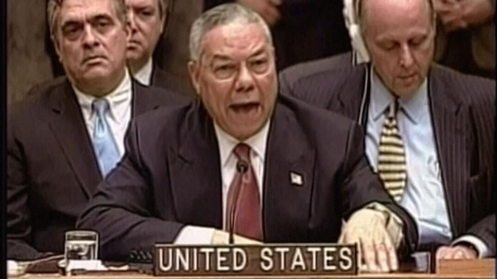 Colin Powell tells the United Nations Iraq has not disarmed | World ...