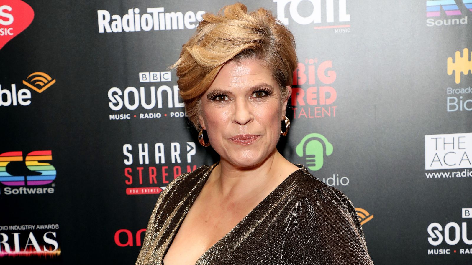 Emma B: Radio DJ 'very sure' she was flashed by Sarah Everard's killer ...