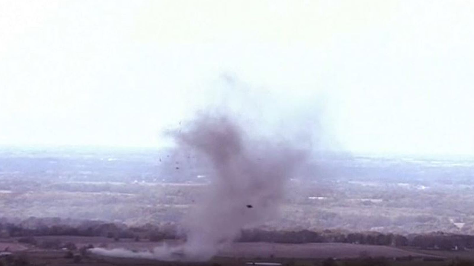 Funnel cloud creates whirlwind in Missouri | Sky News