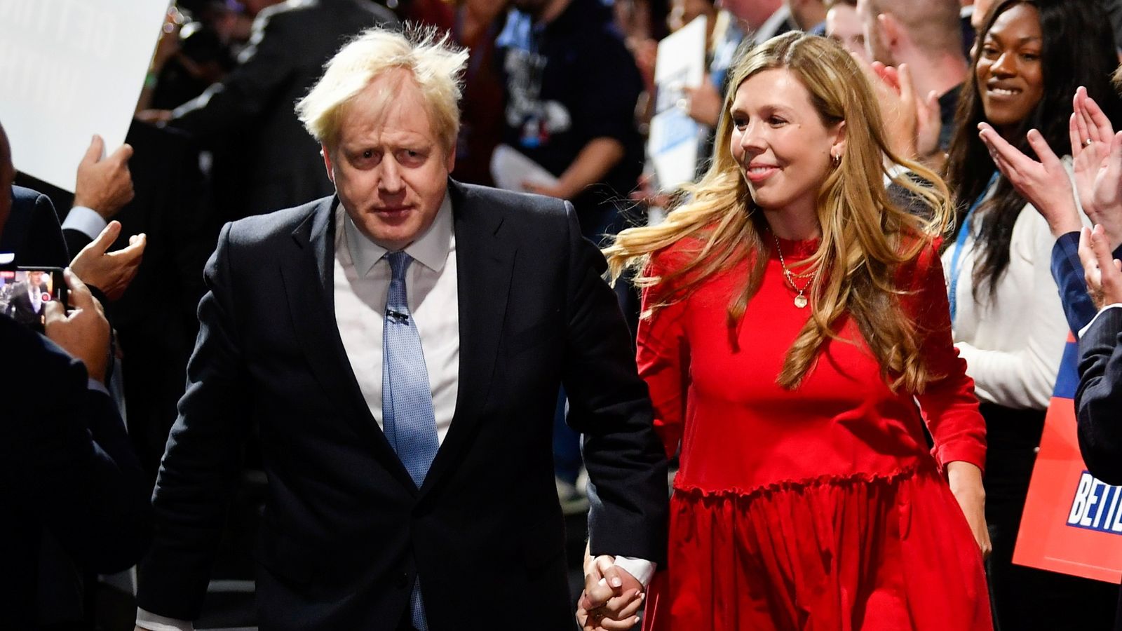 Boris Johnson pushes levelling up message and promises bonuses for some ...