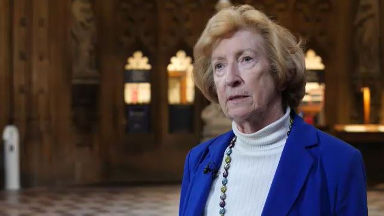 Assisted dying: Terminal cancer patient backs proposed new law as she ...