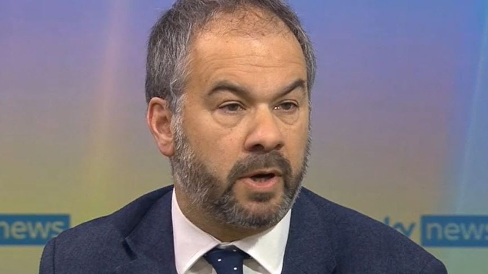 COVID-19: 'Use your common sense' over masks says business minister ...