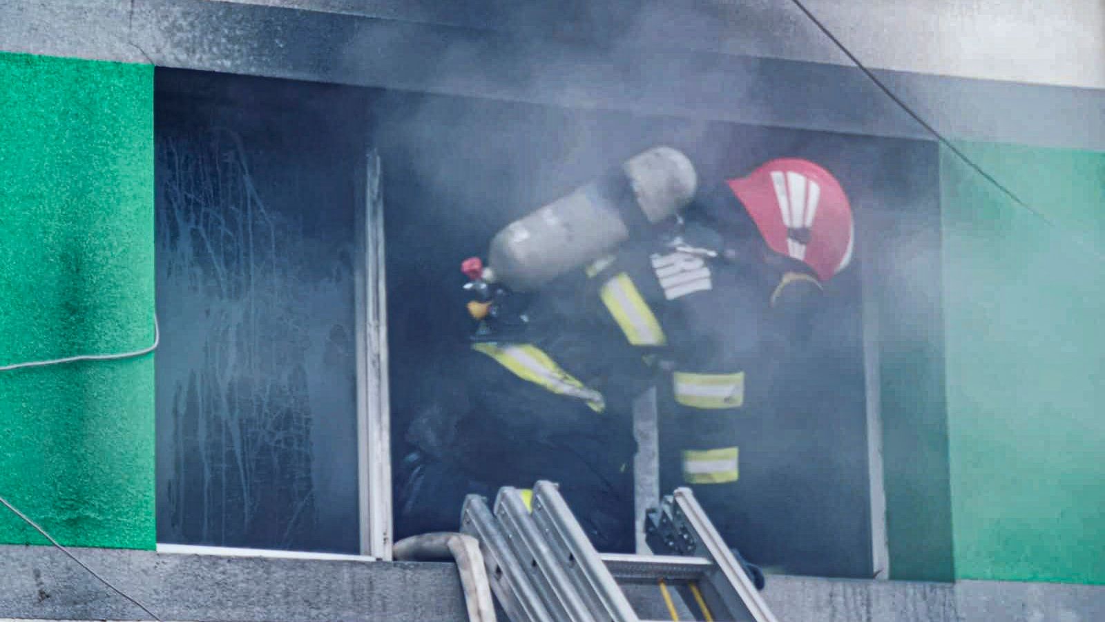 Romania: COVID-19 patients killed in country's third deadly hospital ...