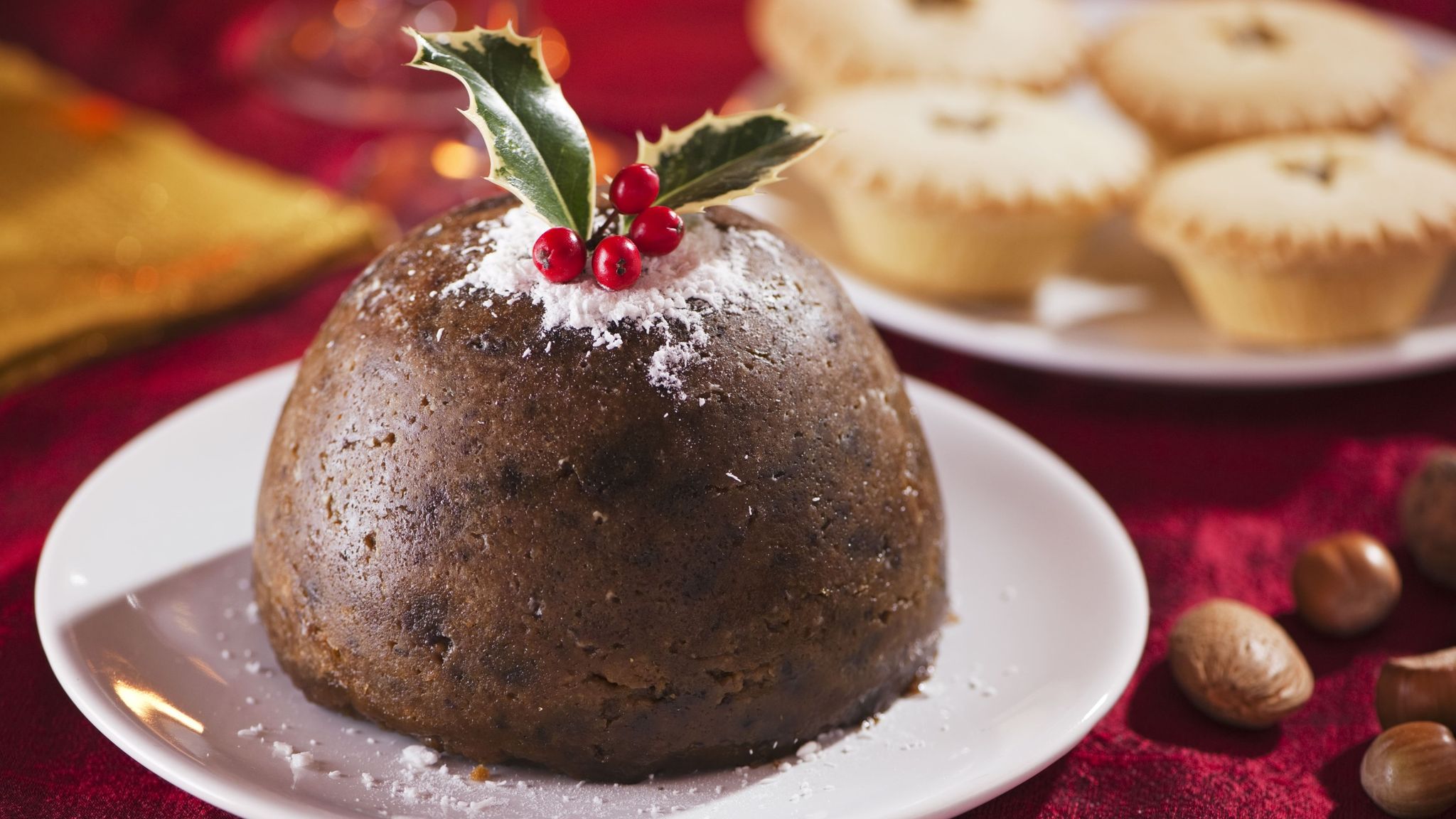 Britons bought half a million Christmas puddings last month | Money ...