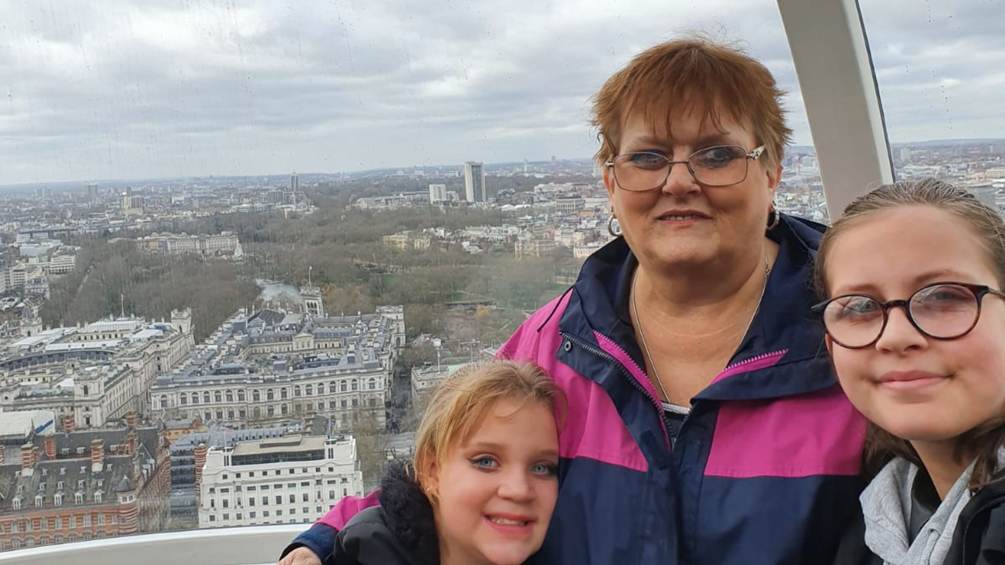 Sister of teen who died from COVID-19 says she cries herself to sleep ...