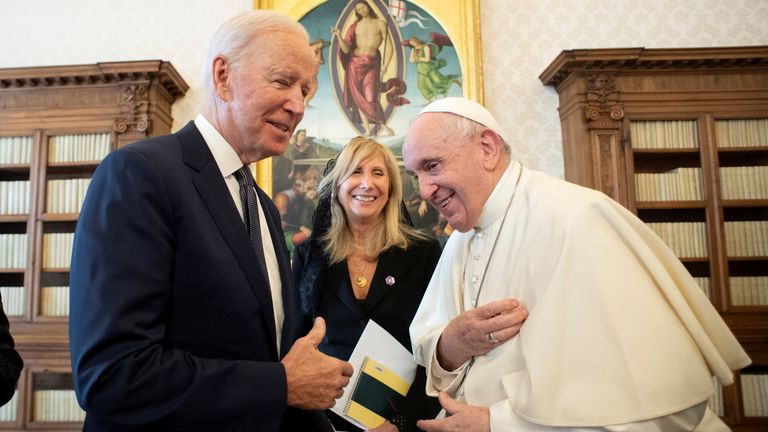 Pope Francis meets U.S. President Joe Biden at the Vatican, October 29 ...