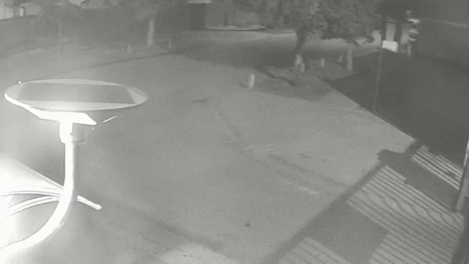 Video: Chile quake captured on CCTV as it shakes street | World News ...