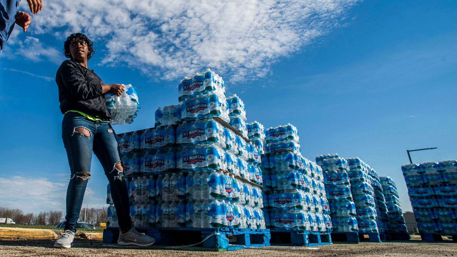 US judge approves $626 million settlement for thousands of residents ...