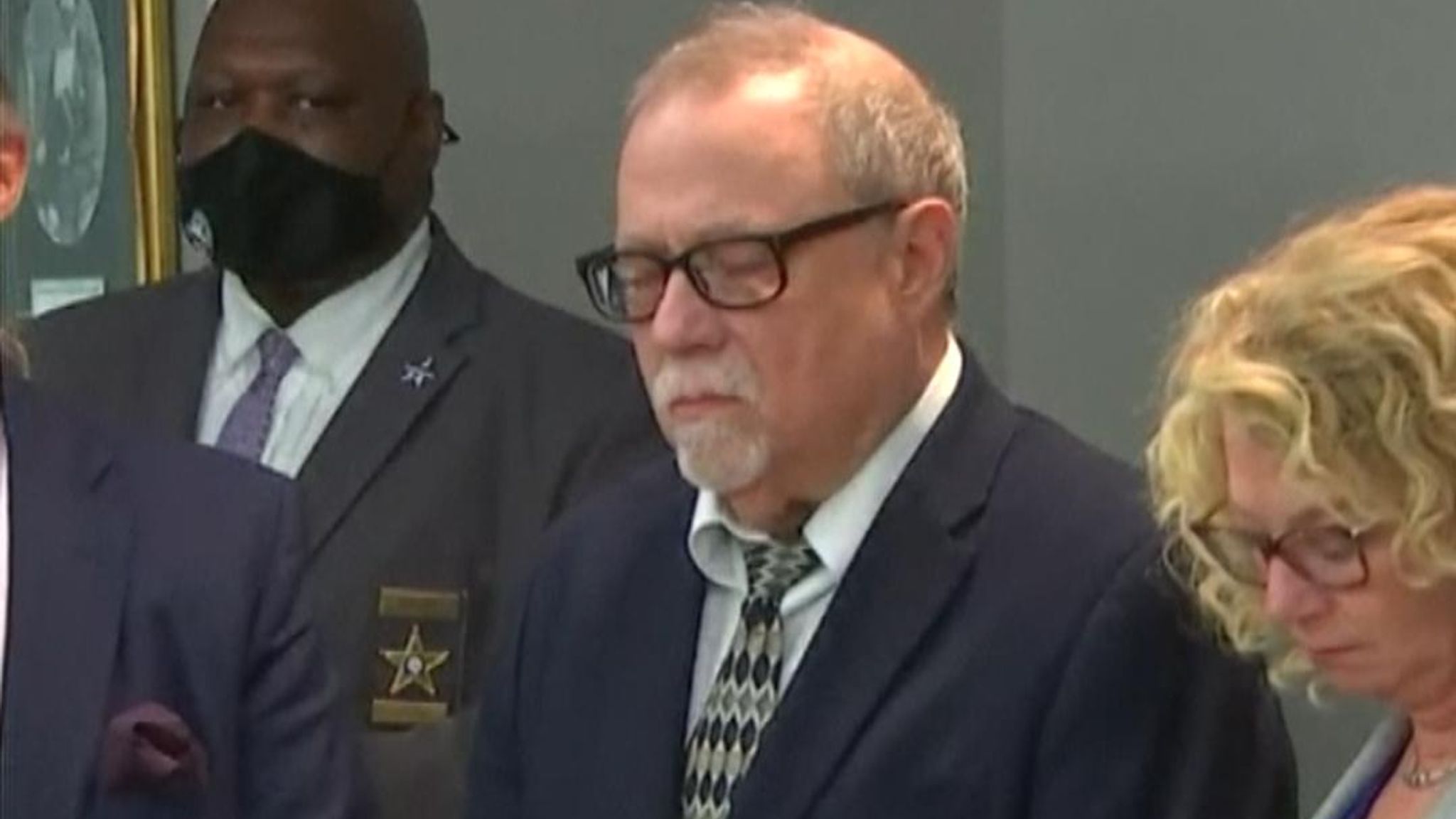 Ahmaud Arbery: White trio guilty of hate crimes in killing of black man ...