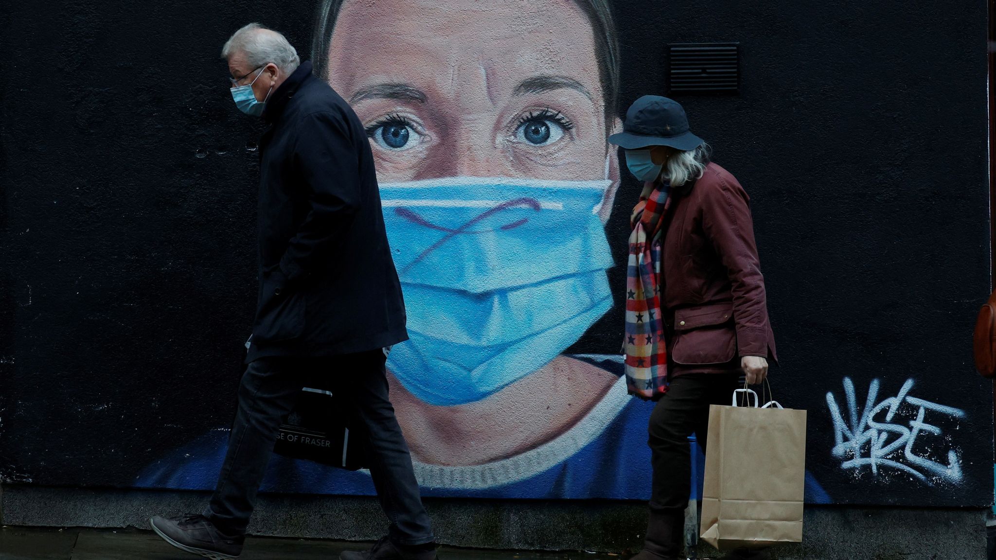 COVID-19: Scotland isolation rules tightened from today as boosters ...