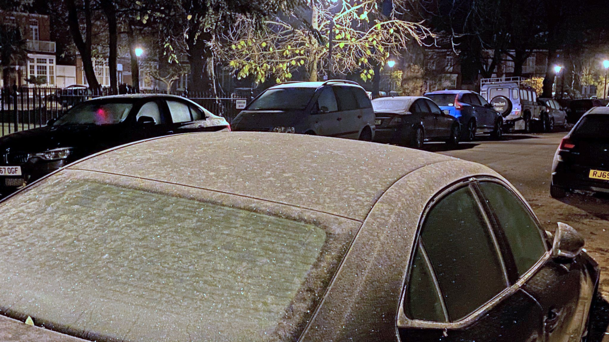 UK weather: Cold wind from north sees temperatures slide into single ...