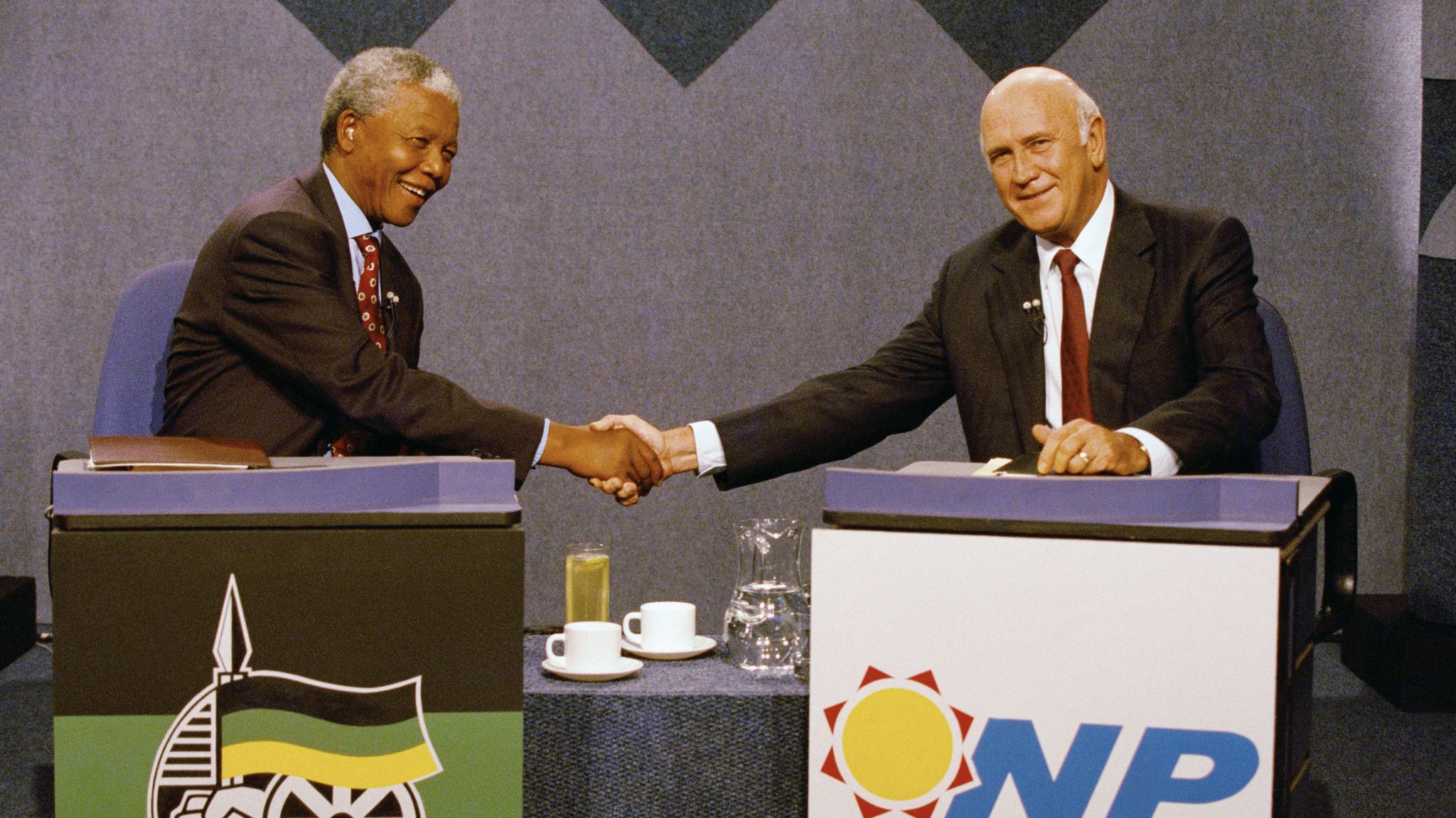 FW de Klerk, last president of apartheid South Africa, dies aged 85 ...